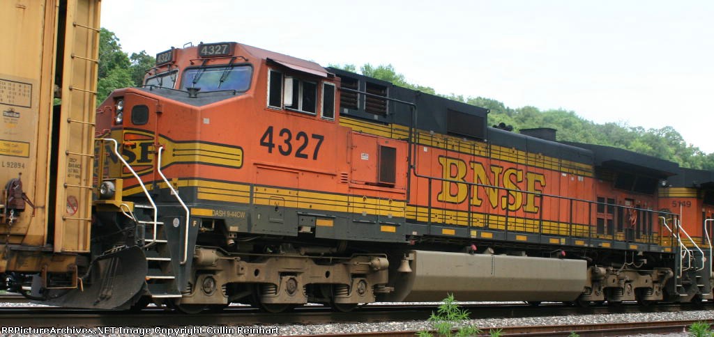 BNSF 4327